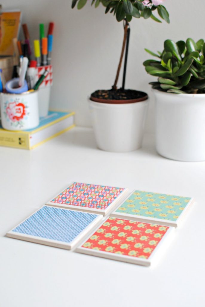 20 Cool DIY Tile Coasters - Guide Patterns