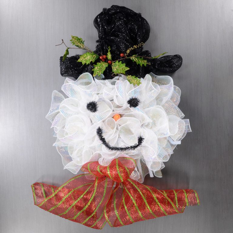 26 DIY Tutorials and Ideas to Make a Snowman Wreath - Guide Patterns