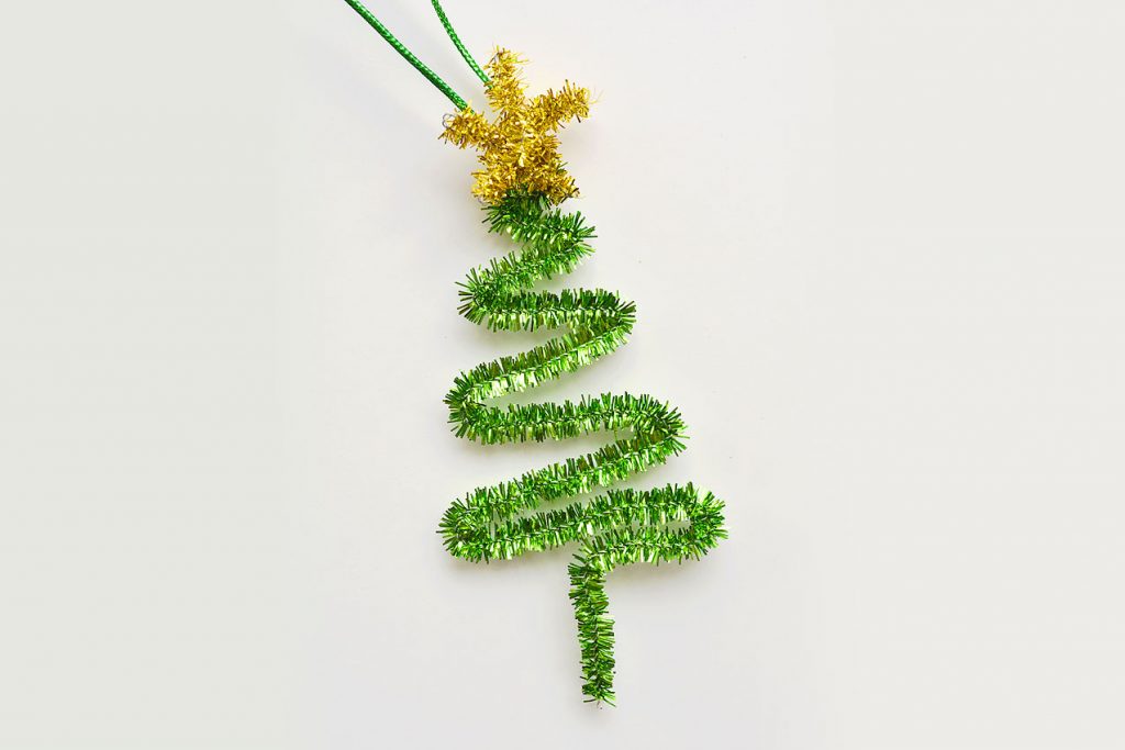 12 DIYs to Make a Pipe Cleaner Christmas Tree - Guide Patterns