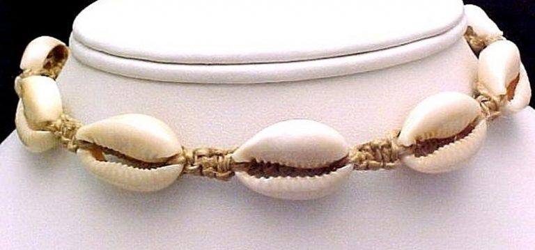 15+ DIYs to Make Stylish Seashell Bracelets - Guide Patterns