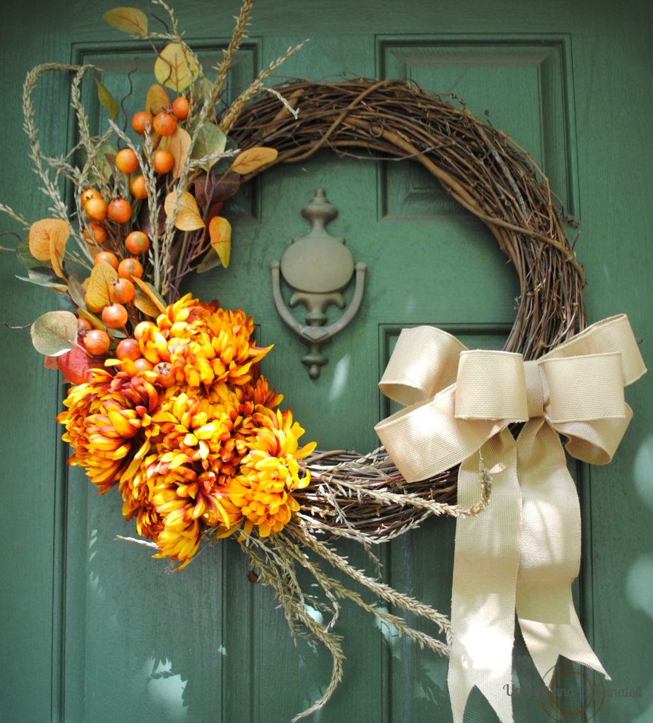 How to Make Fall Wreaths: 54 Easy Tutorials - Guide Patterns