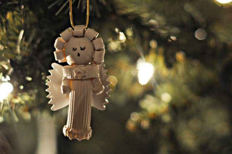 41+ DIYs to Make Angel Christmas Ornaments - Guide Patterns