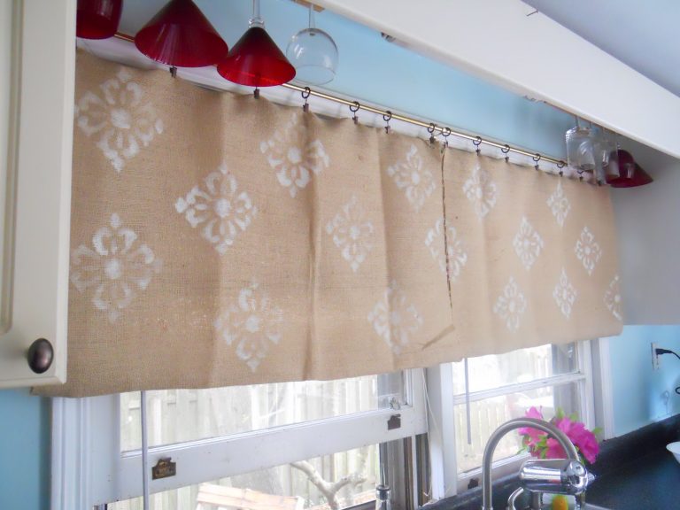 9+ Patchwork Curtains Along with Tutorials - Guide Patterns