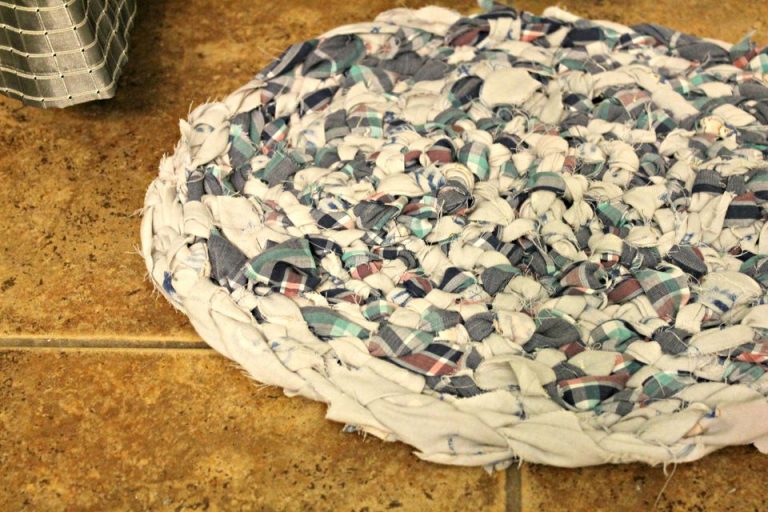 How to Make a Rag Rug: 30 DIYs with Instructions - Guide Patterns