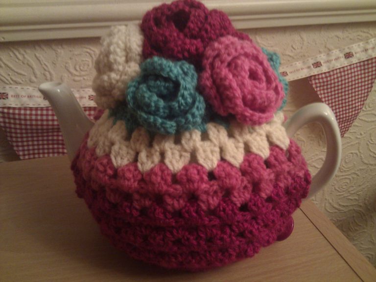 33 Free Tea Cozy Patterns - Guide Patterns