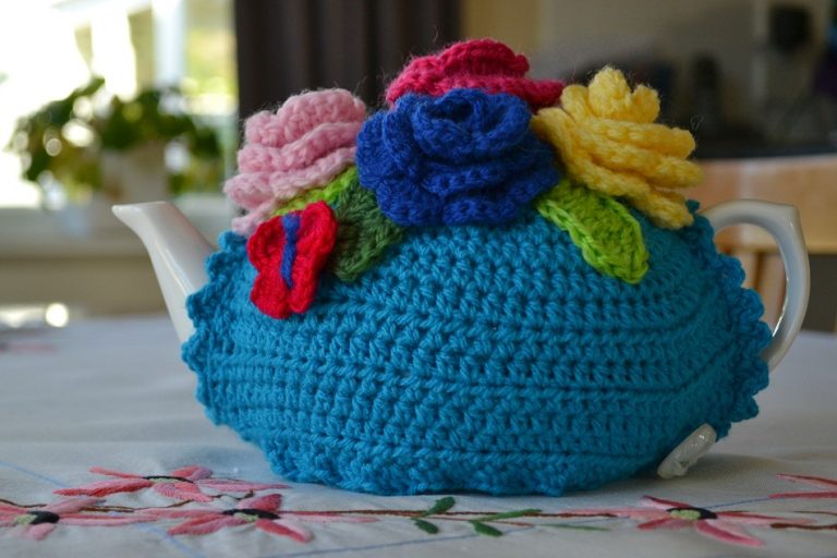 33 Free Tea Cozy Patterns - Guide Patterns