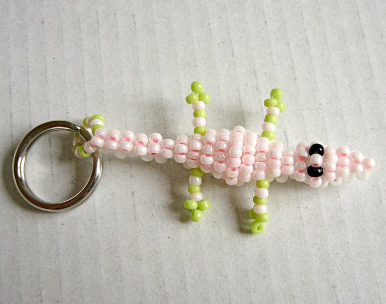 How To Make Beaded Keychains 30 Tutorials With Patterns Guide Patterns
