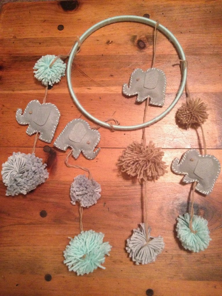 9 DIY Elephant Mobiles - Guide Patterns