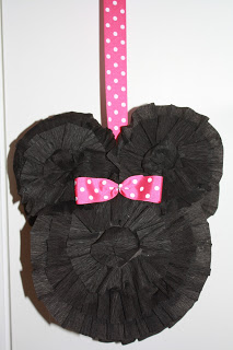 11 Tutorials for Making a Minnie Mouse Piñata - Guide Patterns