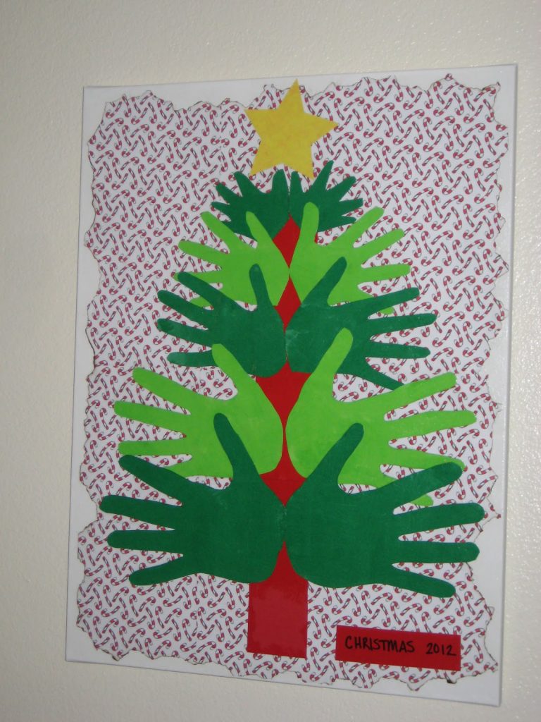 17 Handprint Christmas Tree Tutorials - Guide Patterns
