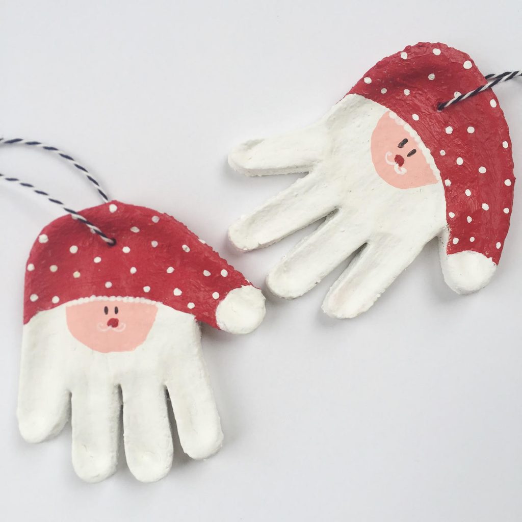 24 Ways of Making Santa Handprints | Guide Patterns