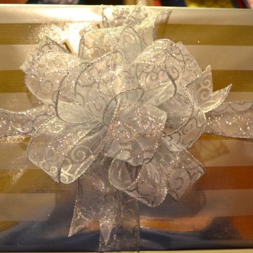 How to Make a Bow with Wired Ribbon: 19 DIYs - Guide Patterns