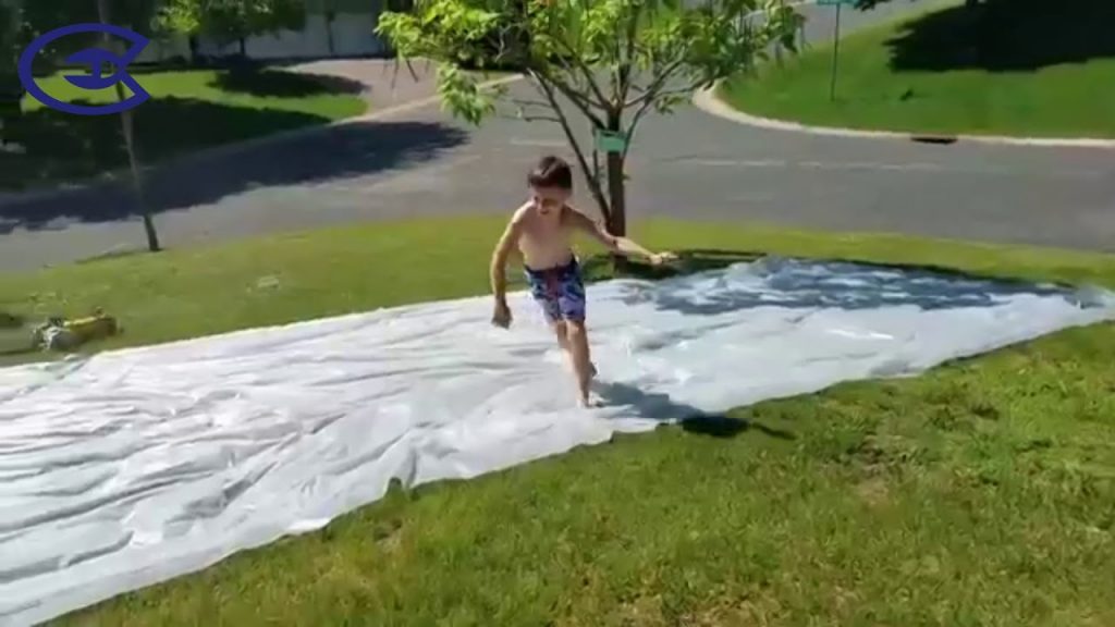 9 DIYs to Make a Homemade Slip and Slide for Kids and Adults - Guide ...