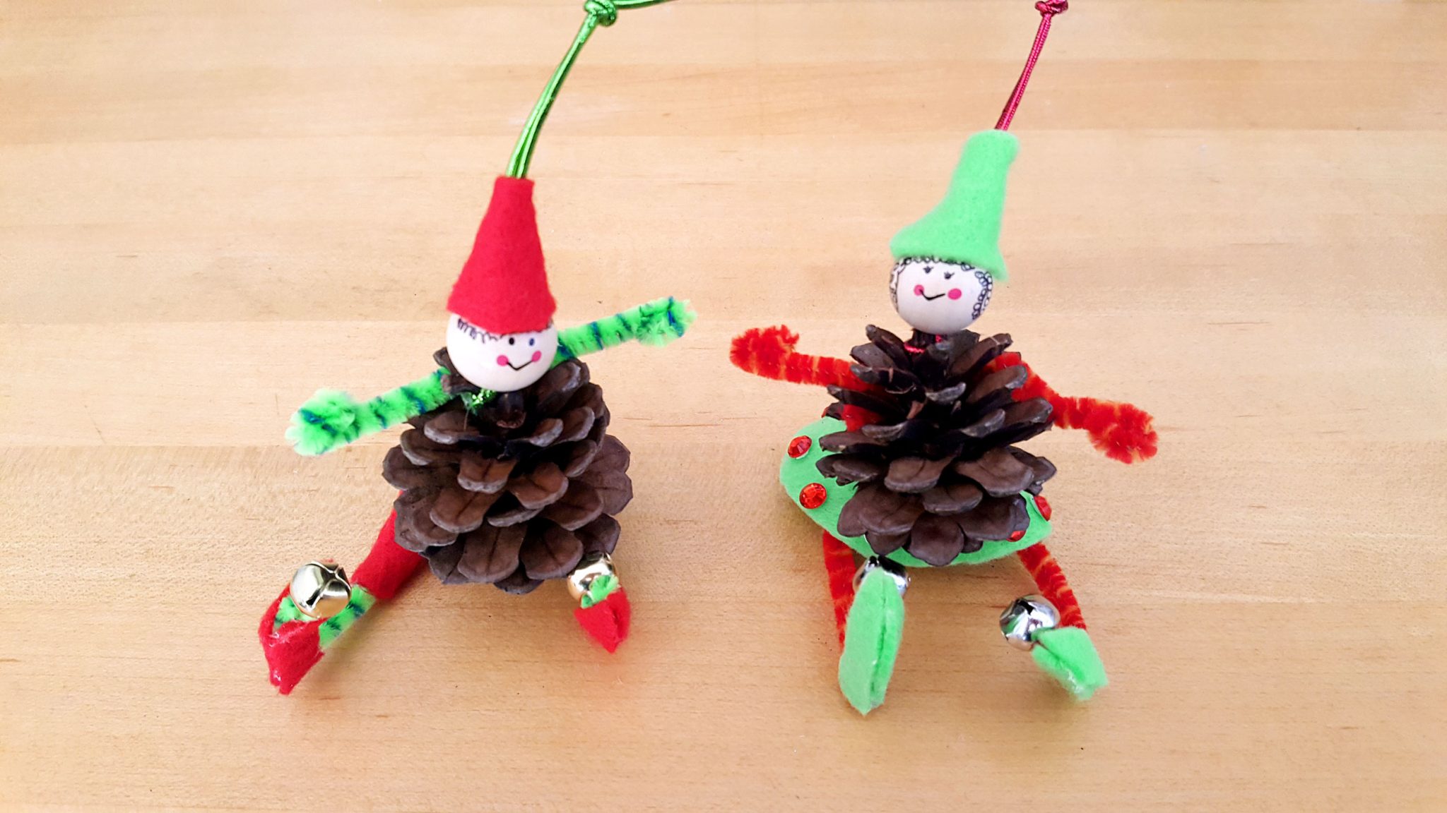 25+ DIYs to Make Pine Cone Ornaments - Guide Patterns