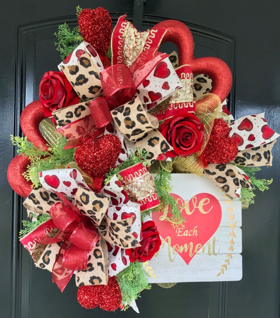 35 Valentine Wreaths to Make - Guide Patterns